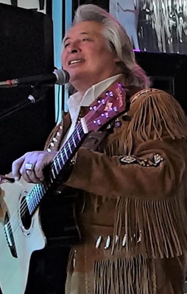 Tony David – Entertainment